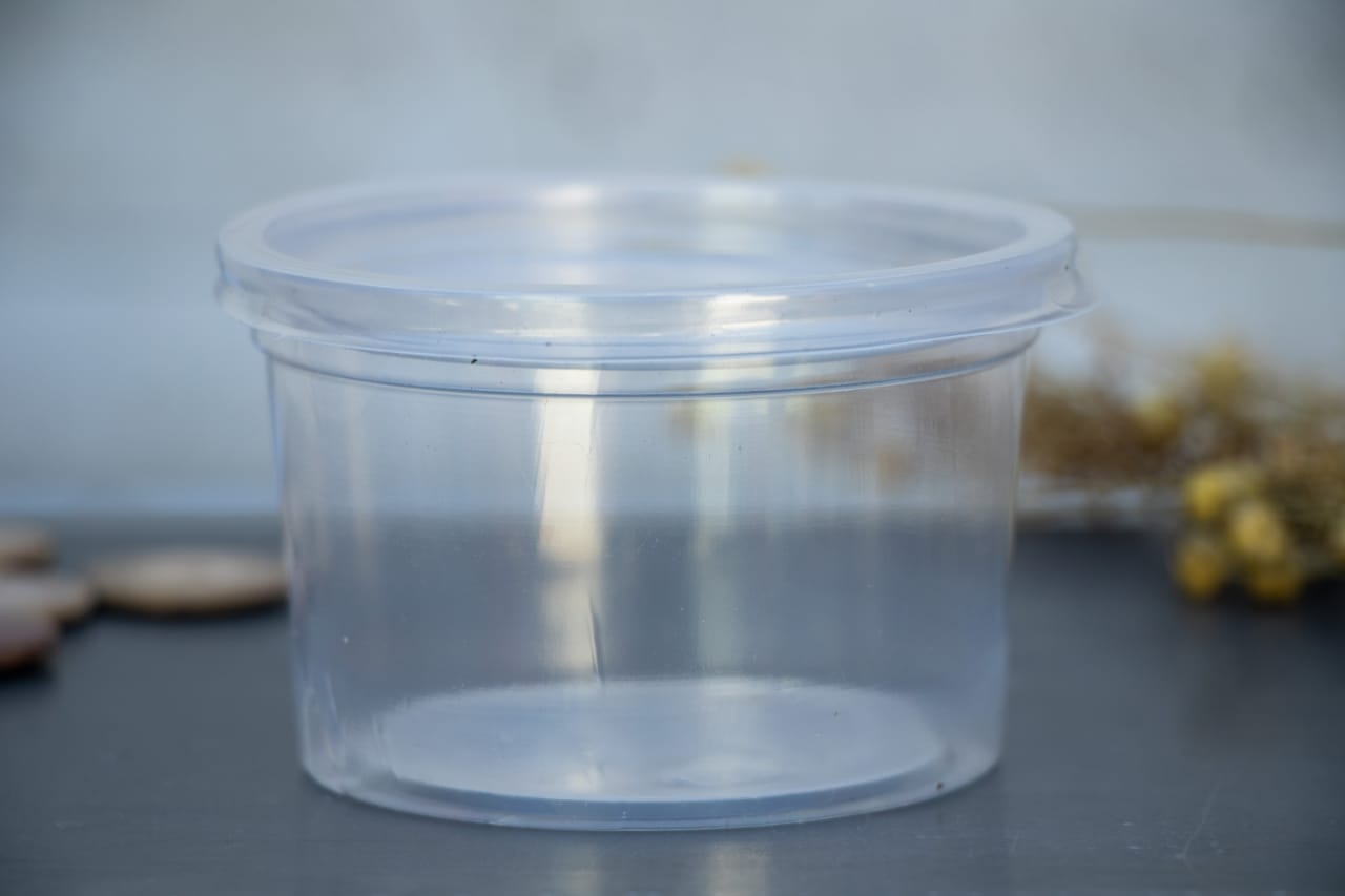Pote Plástico con Tapa 1/4 – Redma Nort